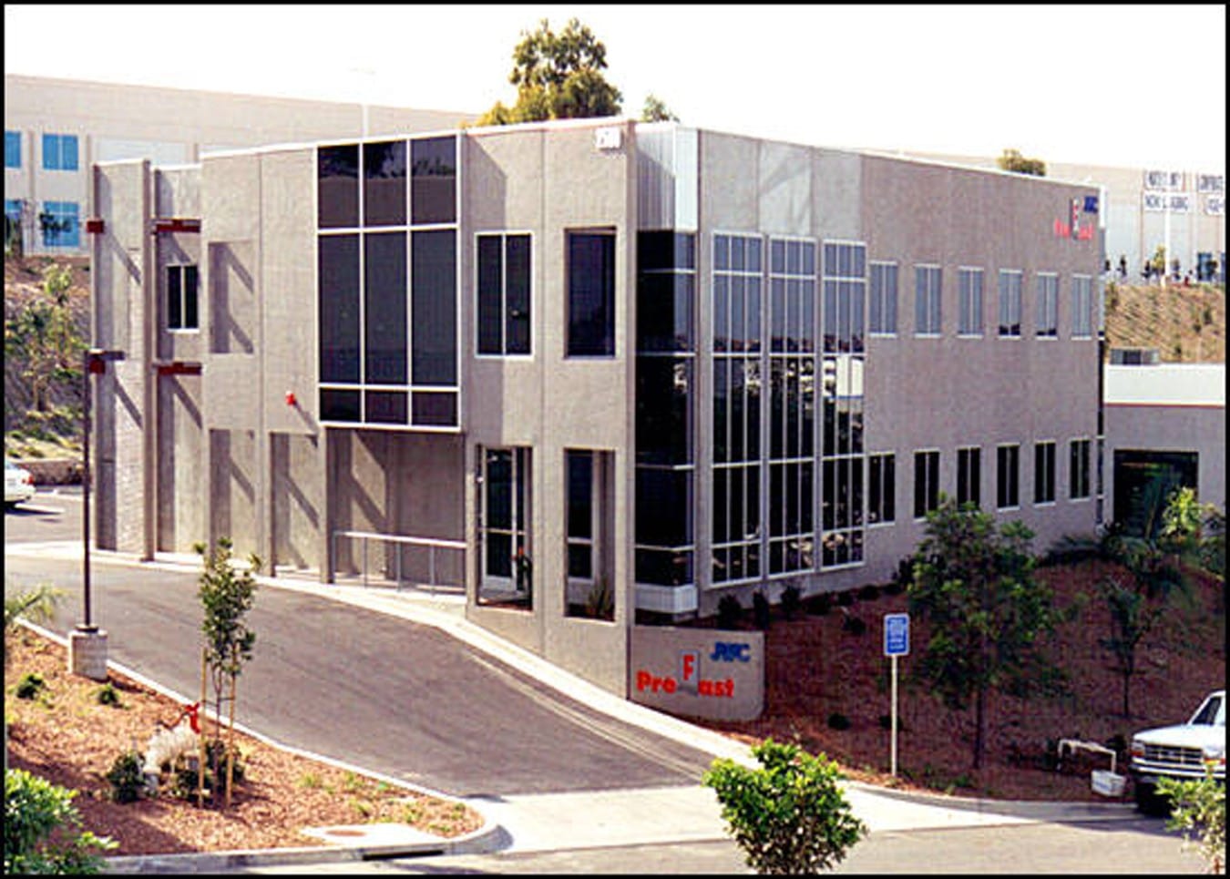 JWC Offices - Golba Architecture